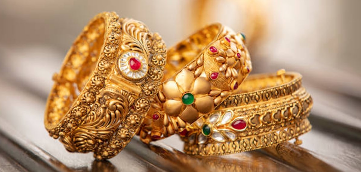 Unlocking the Value of Your Old Gold: A Comprehensive Guide to Selling ...